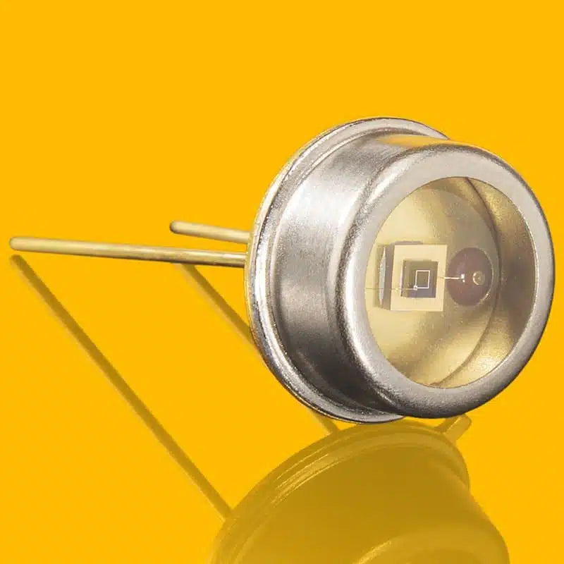 SG03R10-5 Broadband SiC based UV photodiode with VUV responsivity ...